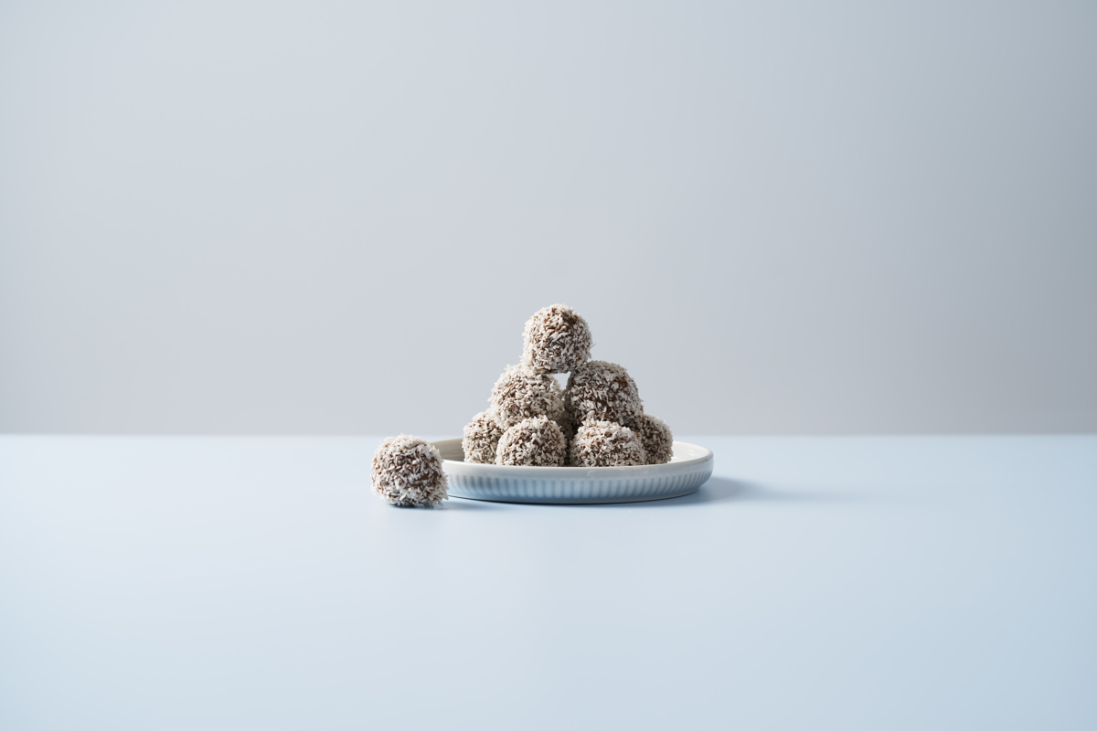 Recept på havrebollar med choklad | Odense Marcipan