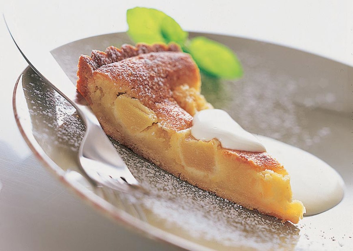 Päronkaka med mandelmassa - Recept | Odense Marcipan