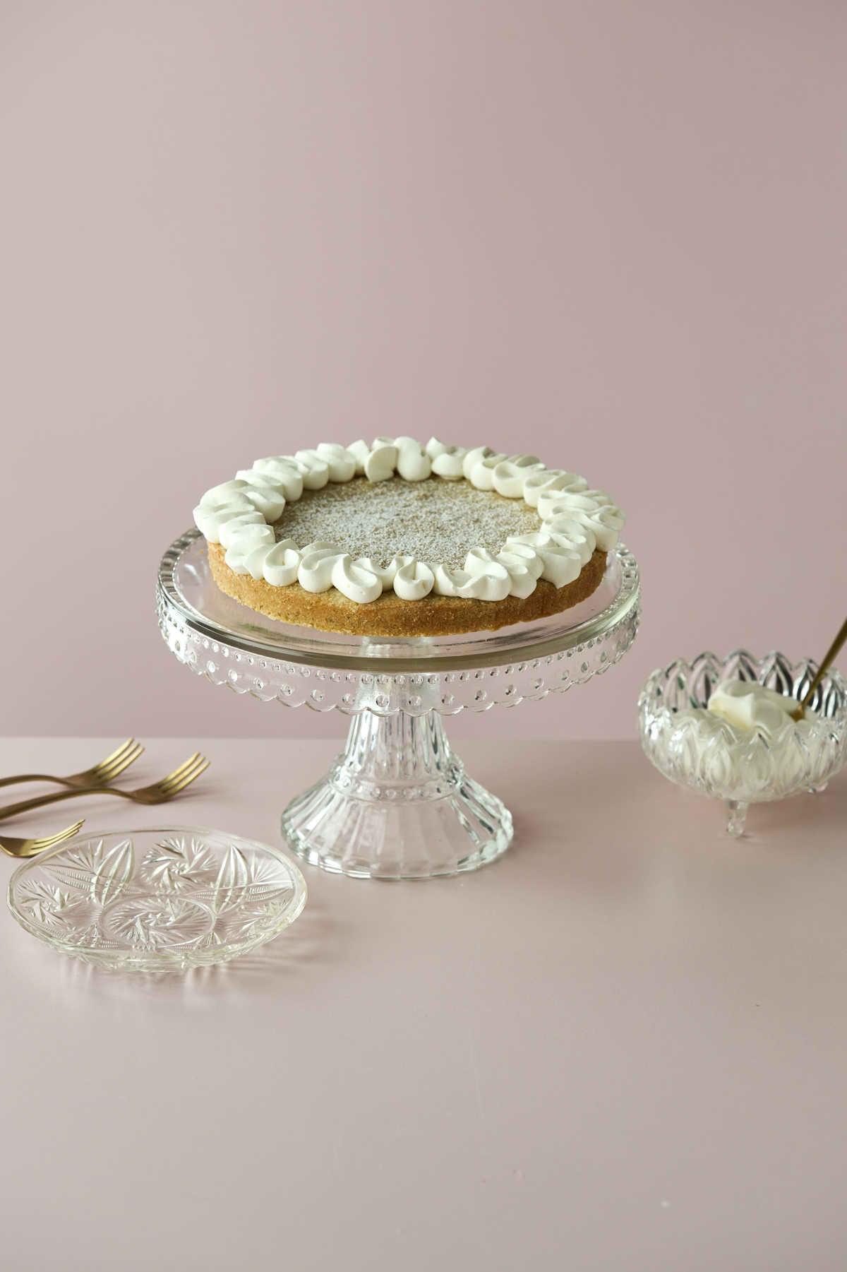 Recept på semmelkladdkaka med mandelmassa | Odense Marcipan
